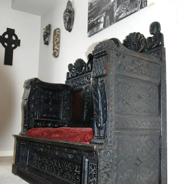 A bench belonging to Catherine of Aragon? - by John Roberts - The Tudor ...