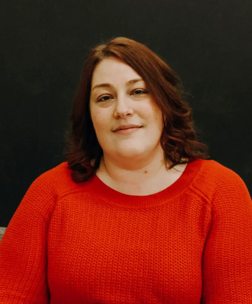 World Book Day: The Raven’s Widow and its New Dimension - The Tudor Society