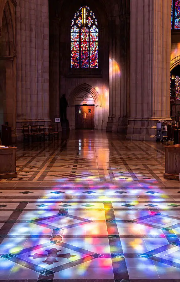 Medieval Stained Glass - To tempt an artist by Toni Mount - The Tudor ...