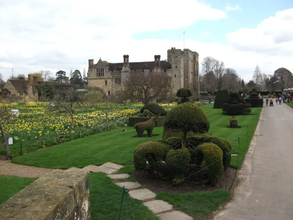 Hever Castle - still worth a visit? by Tim Ridgway - The Tudor Society