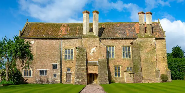 A hidden Tudor gem - Acton Court will be open to the public again soon ...